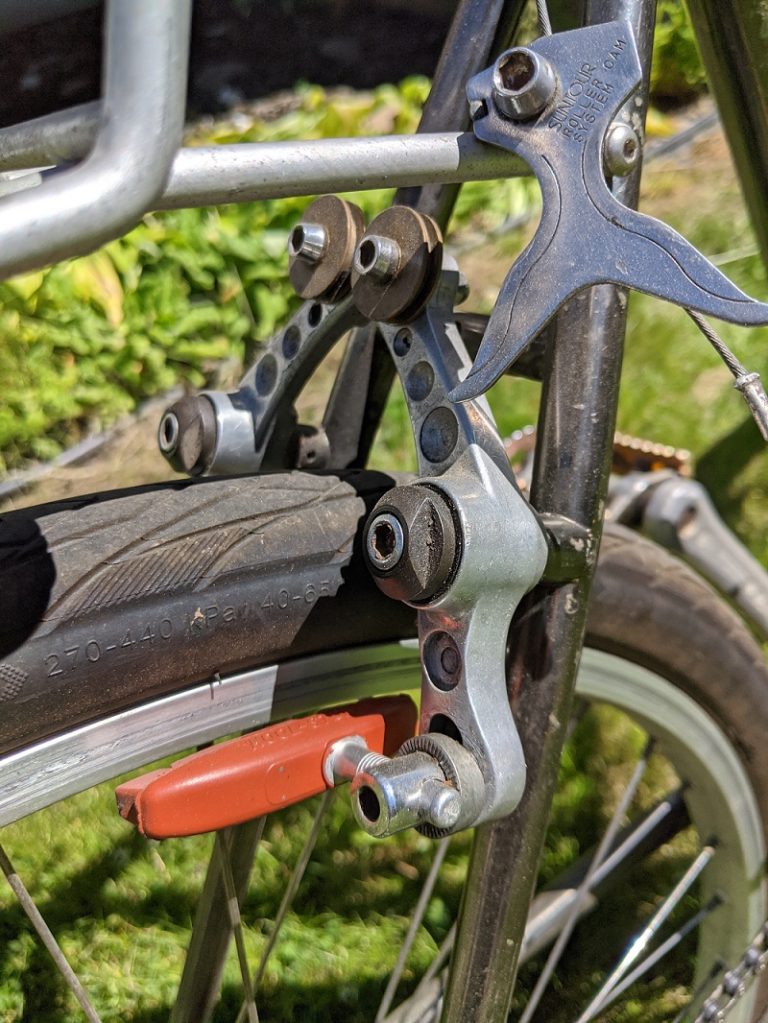 Roller Cam Brakes: How to Adjust and Compatibility - Where The Road Forks