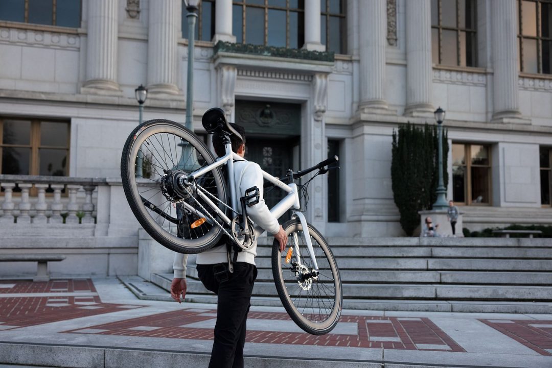 Mid Drive Vs Hub Motor Electric Bike: Pros and Cons - Where The Road Forks